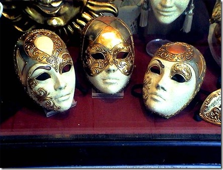 Venetian Masks: How to make Venetian Mask